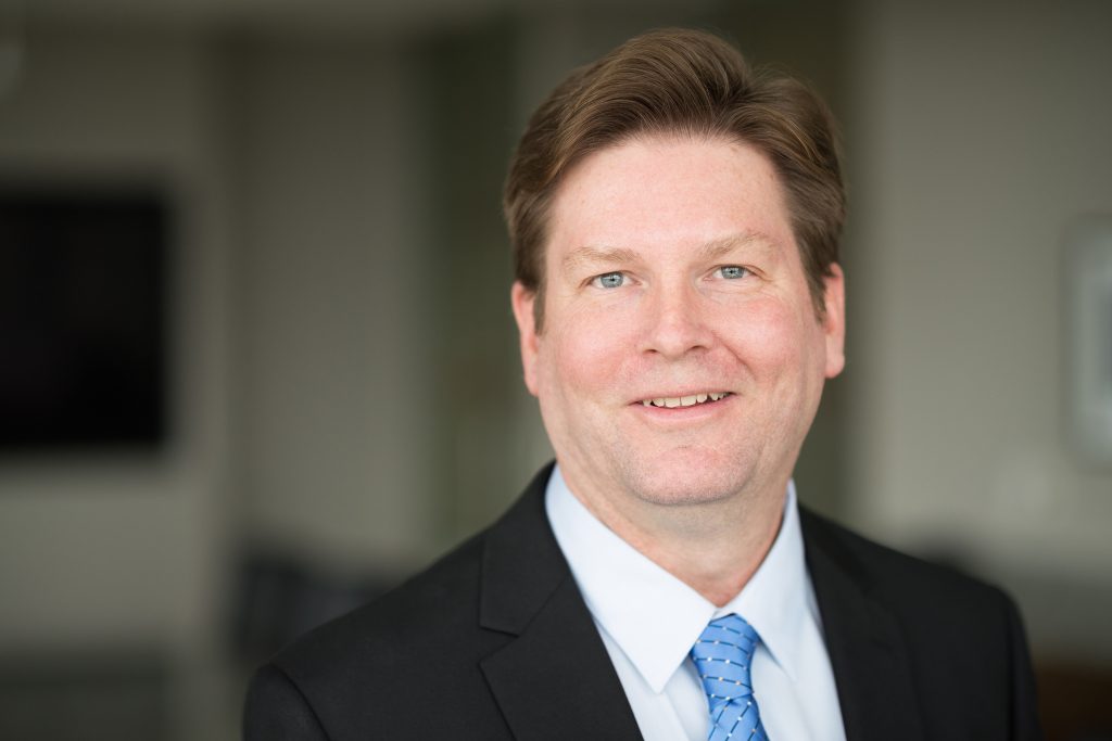 Raymond Smith, Ph.D. - Knobbe Medical